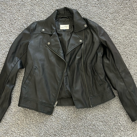 Universal Thread | Jackets & Coats | Universal Threads Faux Leather ...